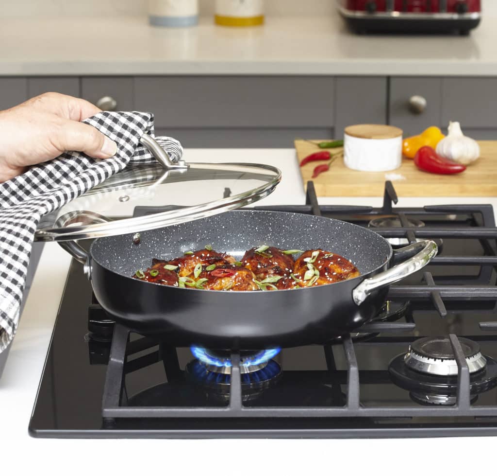 Durastone 28cm Shallow Casserole Pan with Lid | Kitchenways